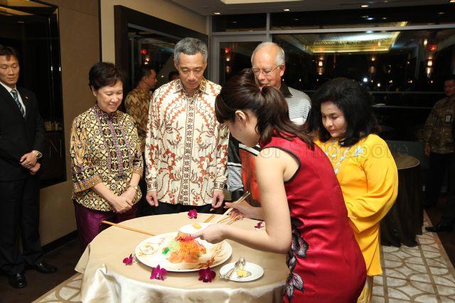 Taken at: Dinner hosted by Prime Minister Lee Hsien Loong