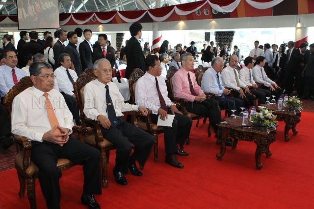 Taken at: Signing Ceremony of a "Heads of Agreement" between