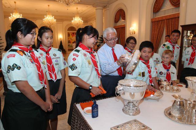 Taken at: The launch of Scouts Job week by President Tony