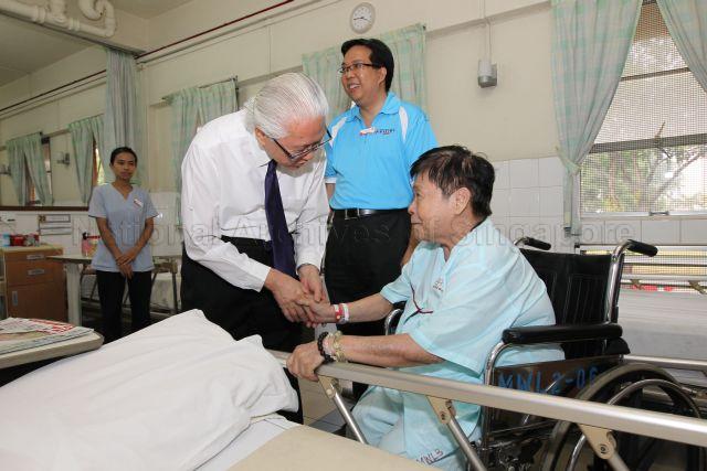 Taken at: Visit of Kwong Wei Siew Hospital (KWSH) at 705