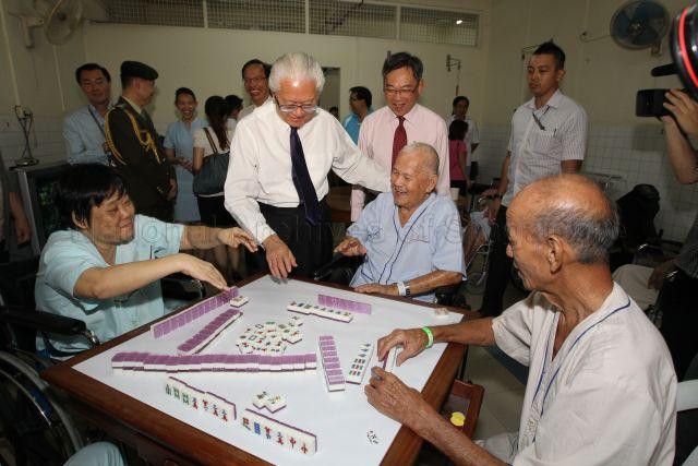 President Tony Tan Keng Yam and Minister for Health Gan Kim