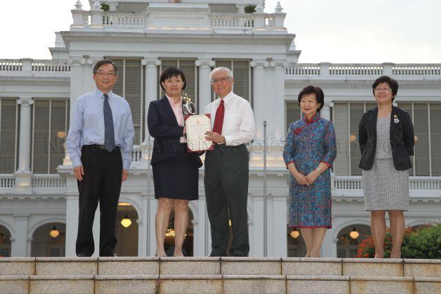 President Tony Tan Keng Yam and his wife Mrs Mary Tan