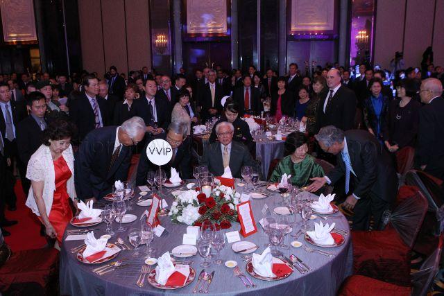 From left: Tan Choo Leng (wife of Emeritus Senior Minister