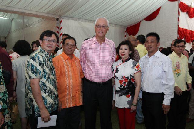 Group photo including Emeritus Senior Minister Goh Chok Tong