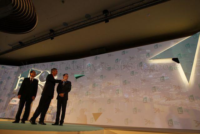 Prime Minister Lee Hsien Loong, (on the left) Minister for