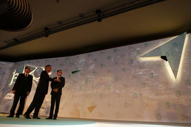 Prime Minister Lee Hsien Loong, (on the left) Minister for