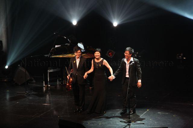 Justice Lai Siu Chiu (2nd from left) and her musicians after