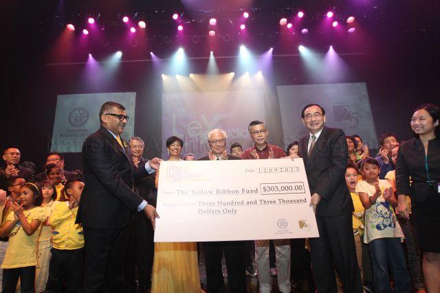 Chief Justice Sundaresh Menon (wearing yellow tie) and