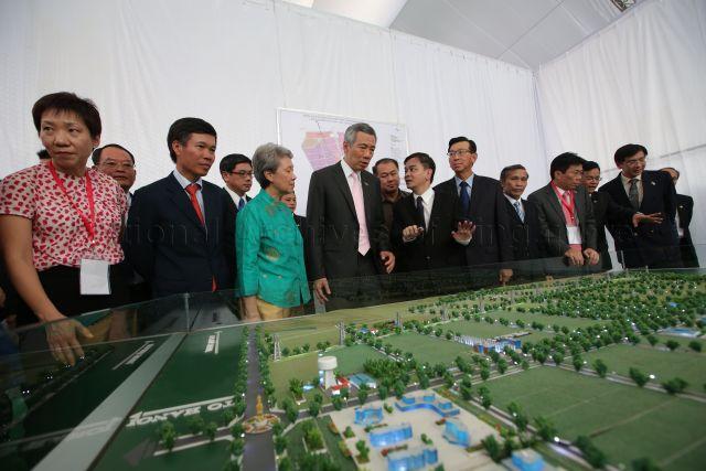 Prime Minister Lee Hsien Loong and his wife Madam Ho Ching