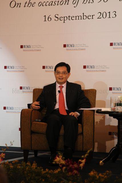 Taken at: Lee Kuan Yew School of Public Policy (LKYSPP) 9th