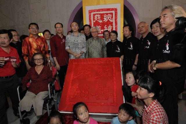 President Tony Tan, (3rd from left) Singapore Press Holdings