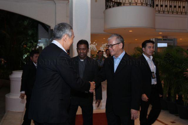 Prime Minister Lee Hsien Loong being greeted by Church of St