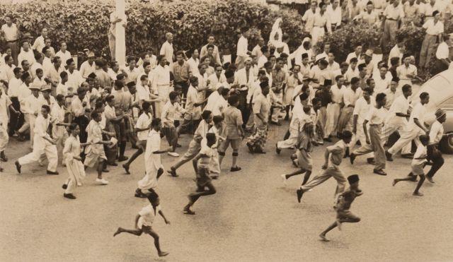 MARIA HERTOGH RIOTS - UNRULY CROWD OUTSIDE THE PADANG
