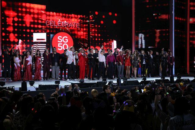 Taken at: SG50 Marina Bay Countdown at the Marina Bay