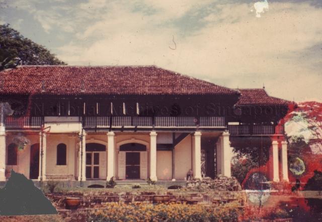 49 Canning Rise - view of a double storey bungalow taken