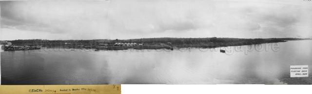Singapore Naval Base - Panorama from floating dock