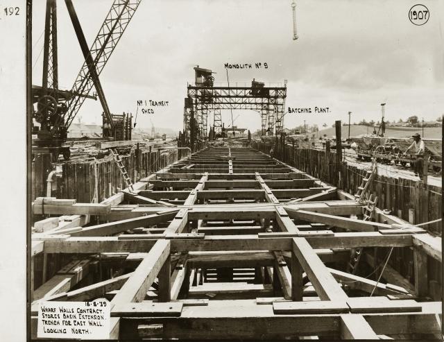 Singapore Naval Base - A metal structure spanning two walls