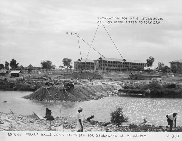 Singapore Naval Base - Wharf Walls Contract, Earth dam for