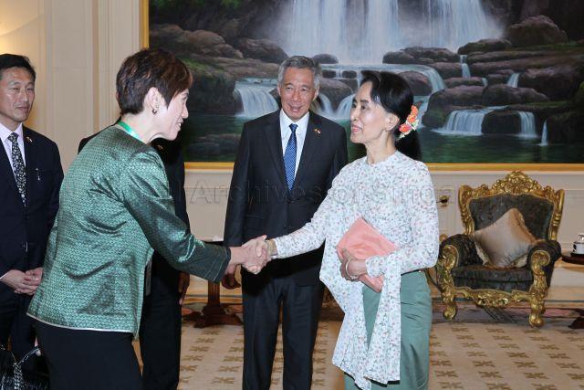 Taken at: Prime Minister Lee Hsien Loong meeting with