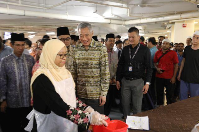 Taken at: Iftar at Maarof Mosque with Jurong residents in