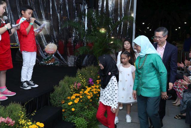 Taken at: Light-Up ceremony of ChariTrees at the Marina Bay