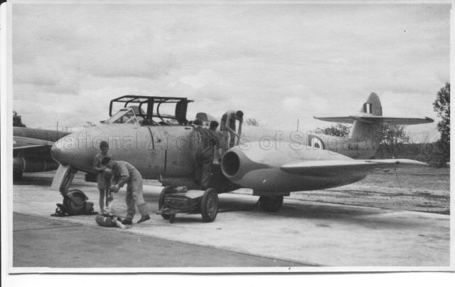 No. 81 Squadron personnel working on a Meteor T7 Wilco Alpha