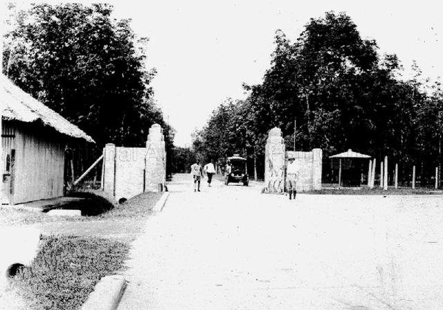 Photograph of Seletar Camp main gate