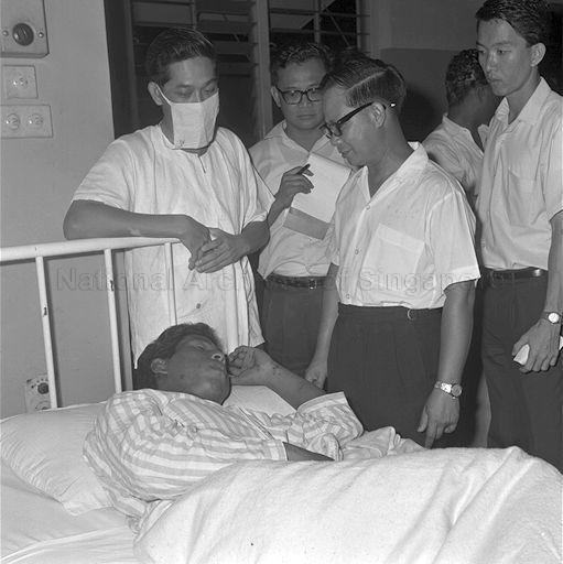 DEPUTY PRIME MINISTER DR TOH CHIN CHYE VISITING VICTIMS OF