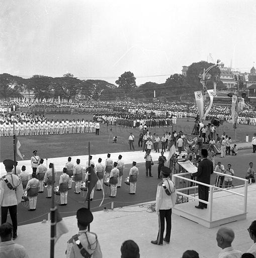 SINGAPORE - MALAYSIA: MERGER / SEPARATION - CONTINGENTS AT