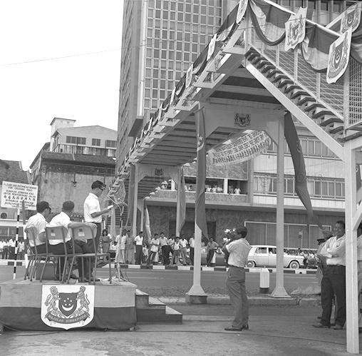 OPENING OF SINGAPORE'S FIRST OVERHEAD PEDESTRIAN BRIDGE AT