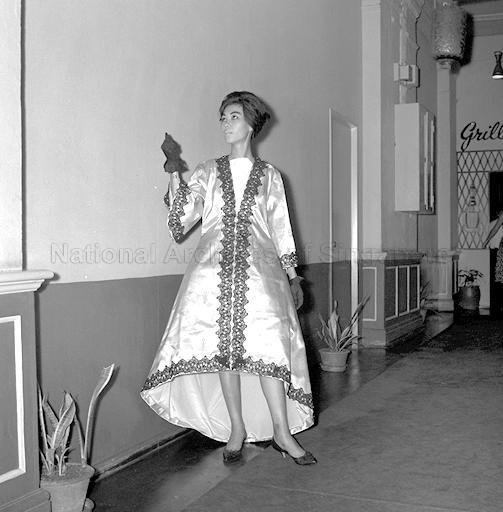 ROLAND CHOW'S FASHION SHOW REHEARSAL AT ADELPHI HOTEL.