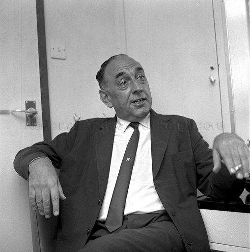 R IBISON, THE OUTGOING MANAGING DIRECTOR OF SINGAPORE'S