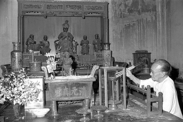 Temple was set up in 1849, under the leadership of prominent